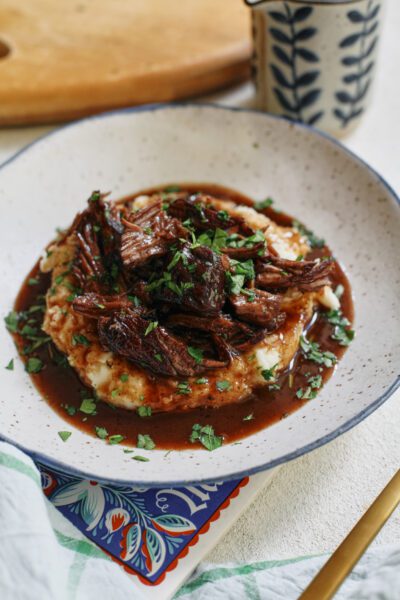 Braised Beef in Red Wine with Mashed Potatoes
