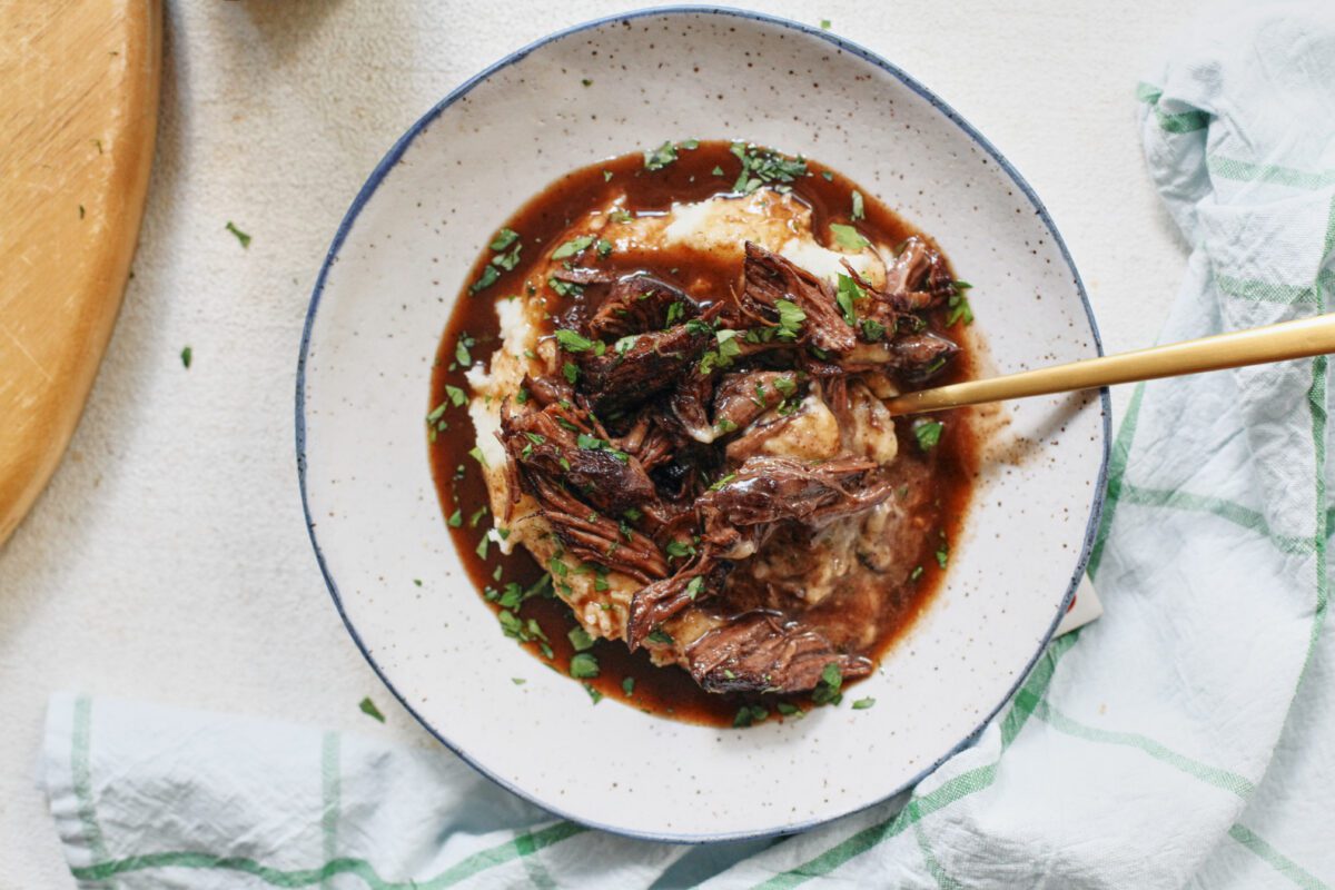 Braised Beef in Red Wine with Mashed Potatoes
